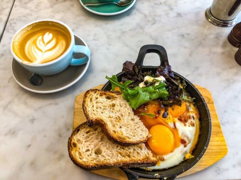 Best Brunch in Lisbon: 16 Delicious Cafes and Restaurants | See Nic Wander